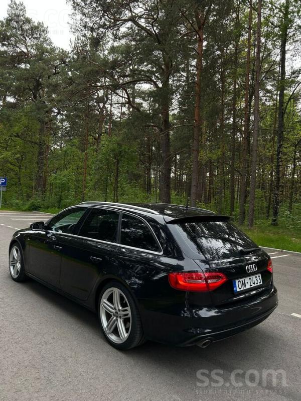 Black Audi A4 2012 in Riga, with an engine capacity of 3.00 L and mileage of 345 thousand km for 7799 €, photo 4 on AUTOMOTO.COM.LV