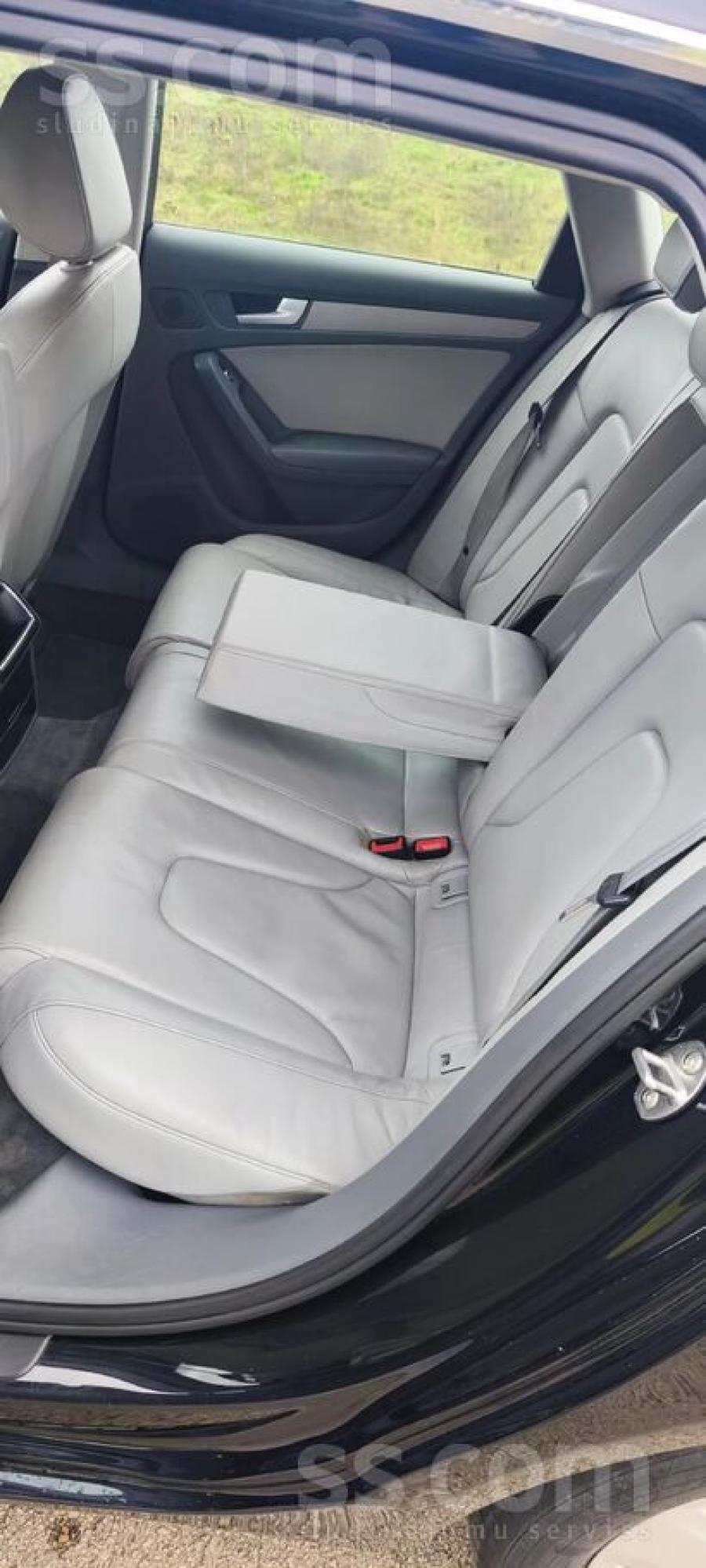 Black Audi A4 2012 in Jekabpils, with an engine capacity of 3.00 L and mileage of 215 thousand km for 6250 €, photo 12 on AUTOMOTO.COM.LV
