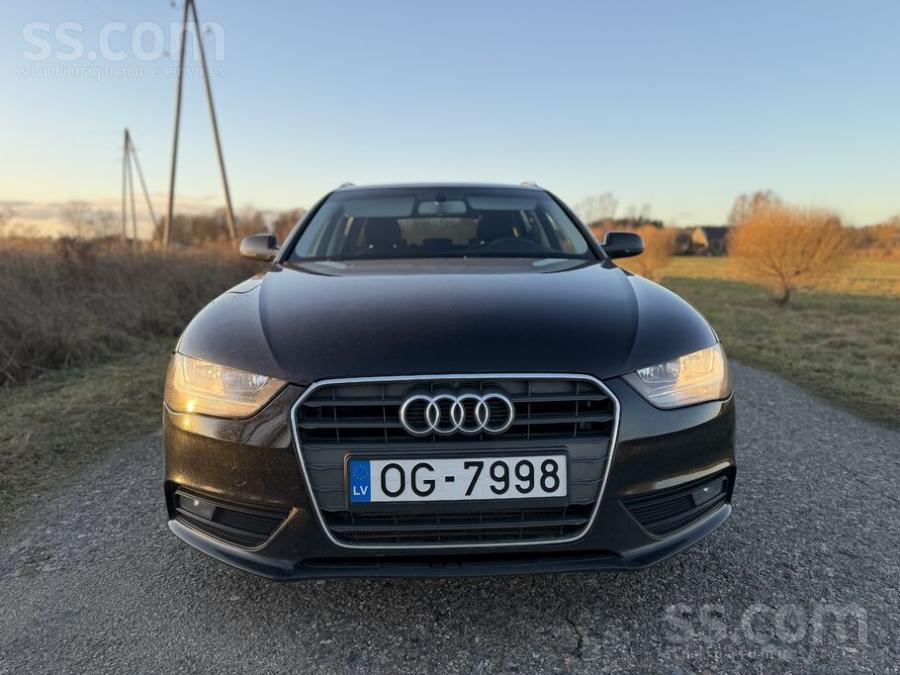 Melns Audi A4 2013 Ogre, ar dzinēja tilpumu 2.00 L un nobraukumu 276 tūkst. km par 6000 €, foto 5 vietnē AUTOMOTO.COM.LV