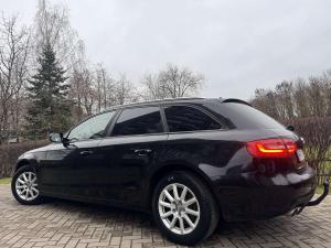 Black Audi A4 2013 in Kaunas, with an engine capacity of 1.97 L and mileage of 338 thousand km for 6000 €, photo 11 on AUTOMOTO.COM.LV