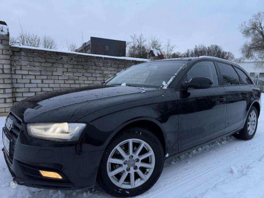 Melns Audi A4 2013 Kauņa, ar dzinēja tilpumu 1.97 L un nobraukumu 338 tūkst. km par 6350 €, foto 9 vietnē AUTOMOTO.COM.LV