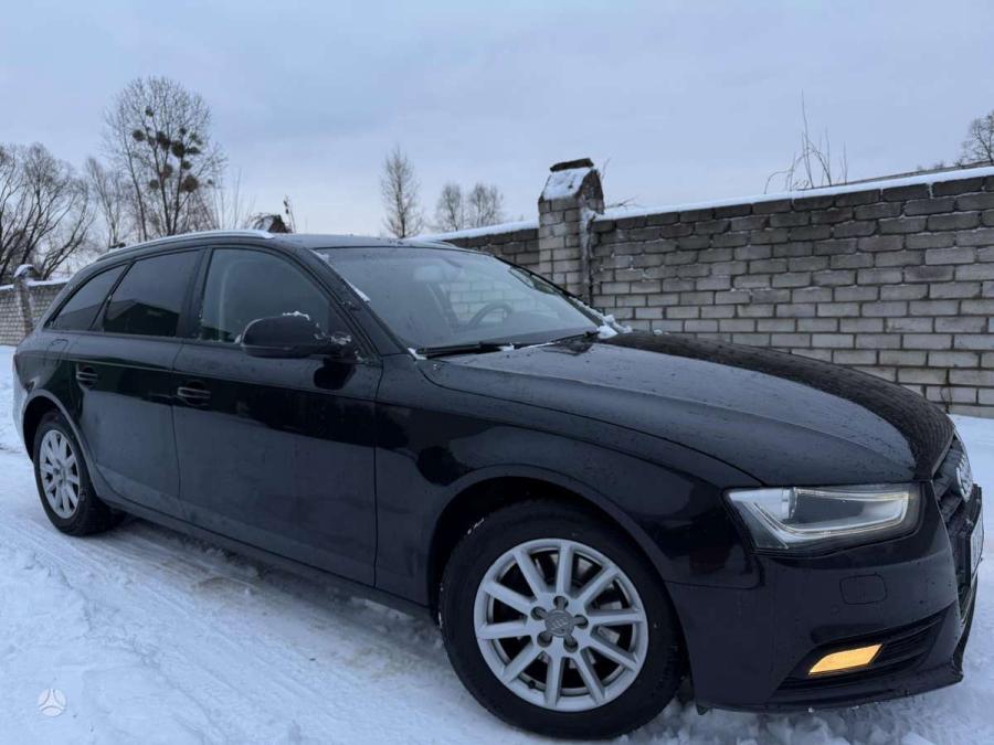 Melns Audi A4 2013 Kauņa, ar dzinēja tilpumu 1.97 L un nobraukumu 338 tūkst. km par 6350 €, foto 10 vietnē AUTOMOTO.COM.LV