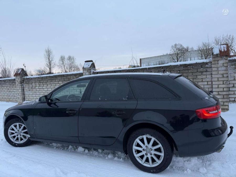Melns Audi A4 2013 Kauņa, ar dzinēja tilpumu 1.97 L un nobraukumu 338 tūkst. km par 6350 €, foto 21 vietnē AUTOMOTO.COM.LV