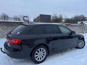 Melns Audi A4 2013 Kauņa, ar dzinēja tilpumu 1.97 L un nobraukumu 338 tūkst. km par 6350 €, foto 22 vietnē AUTOMOTO.COM.LV