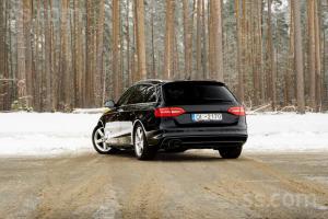 Black Audi A4 2013 in Riga, with an engine capacity of 2.00 L and mileage of 351 thousand km for 7990 €, photo 7 on AUTOMOTO.COM.LV