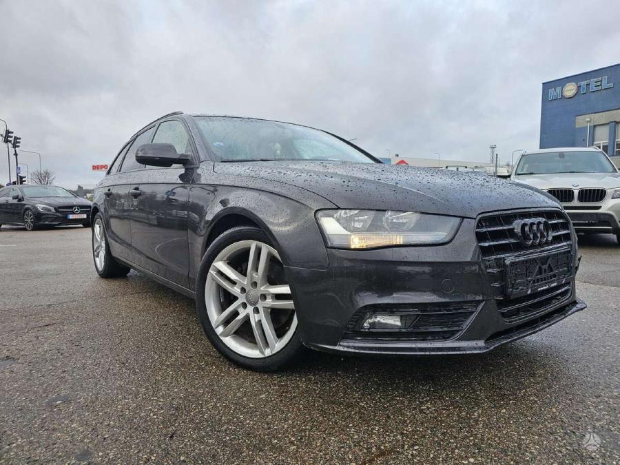 Melns Audi A4 2013 Kauņa, ar dzinēja tilpumu 1.97 L un nobraukumu 271 tūkst. km par 7499 €, foto 14 vietnē AUTOMOTO.COM.LV