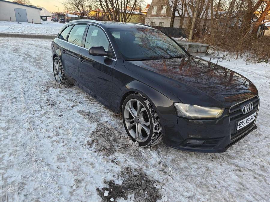 Melns Audi A4 2013 Klaipėda, ar dzinēja tilpumu 3.00 L un nobraukumu 275 tūkst. km par 6250 €, foto 3 vietnē AUTOMOTO.COM.LV