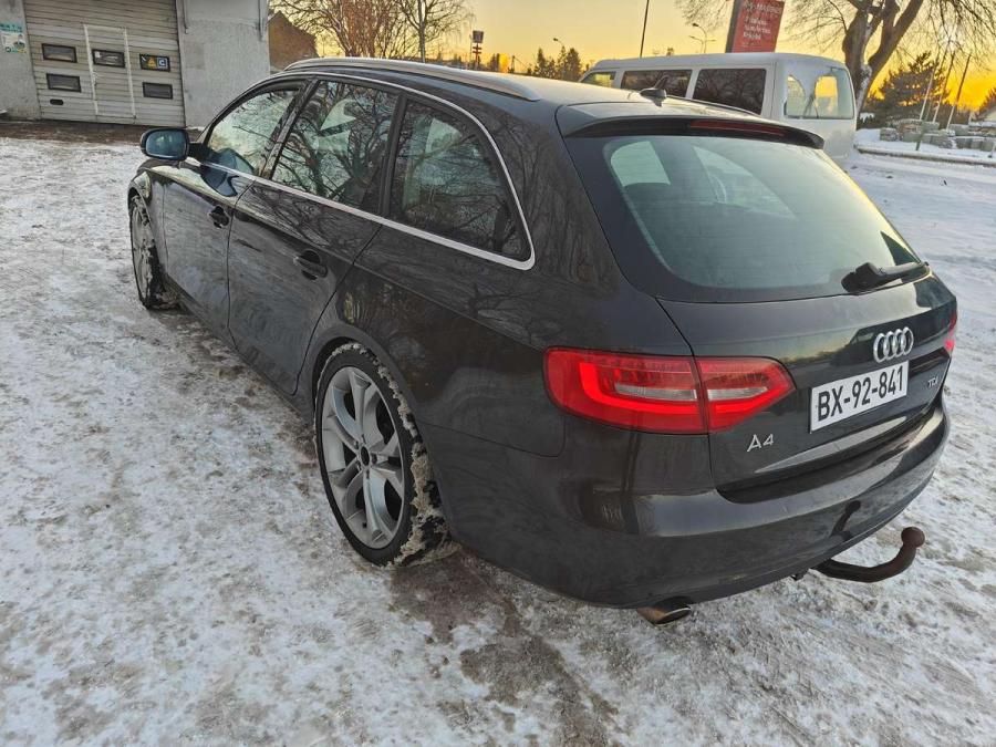 Melns Audi A4 2013 Klaipėda, ar dzinēja tilpumu 3.00 L un nobraukumu 275 tūkst. km par 6250 €, foto 6 vietnē AUTOMOTO.COM.LV