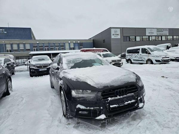 Black Audi A4 2013 in Kaunas, with an engine capacity of 1.97 L and mileage of 270 thousand km for 7150 €, photo 1 on AUTOMOTO.COM.LV