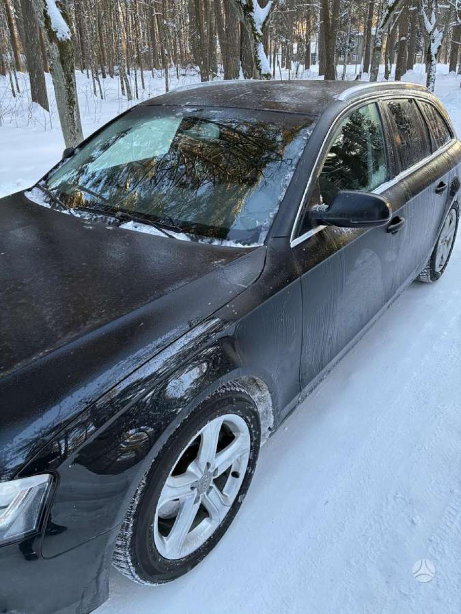 Melns Audi A4 2013 Panevēža, ar dzinēja tilpumu 1.97 L un nobraukumu 298 tūkst. km par 7200 €, foto 6 vietnē AUTOMOTO.COM.LV