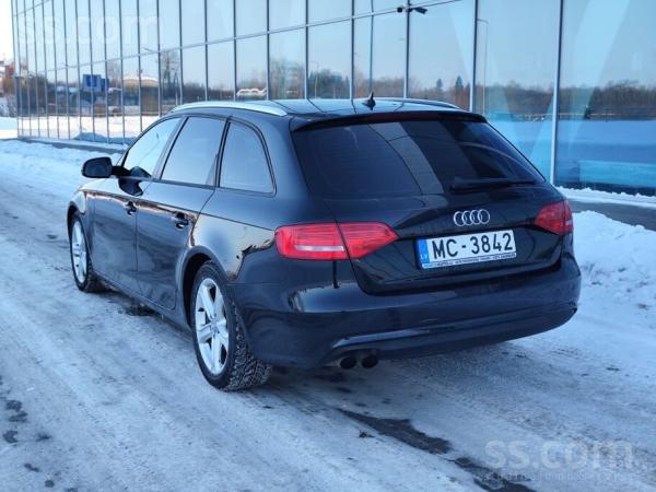 Melns Audi A4 2013 Rēzekne, ar dzinēja tilpumu 2.00 L un nobraukumu 351 tūkst. km par 6970 €, foto 3 vietnē AUTOMOTO.COM.LV