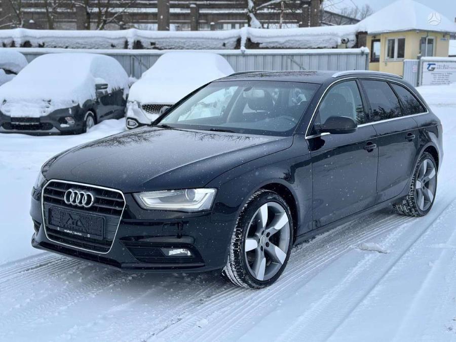 Melns Audi A4 2013 Telšiai, ar dzinēja tilpumu 2.97 L un nobraukumu 267 tūkst. km par 7000 €, foto 4 vietnē AUTOMOTO.COM.LV