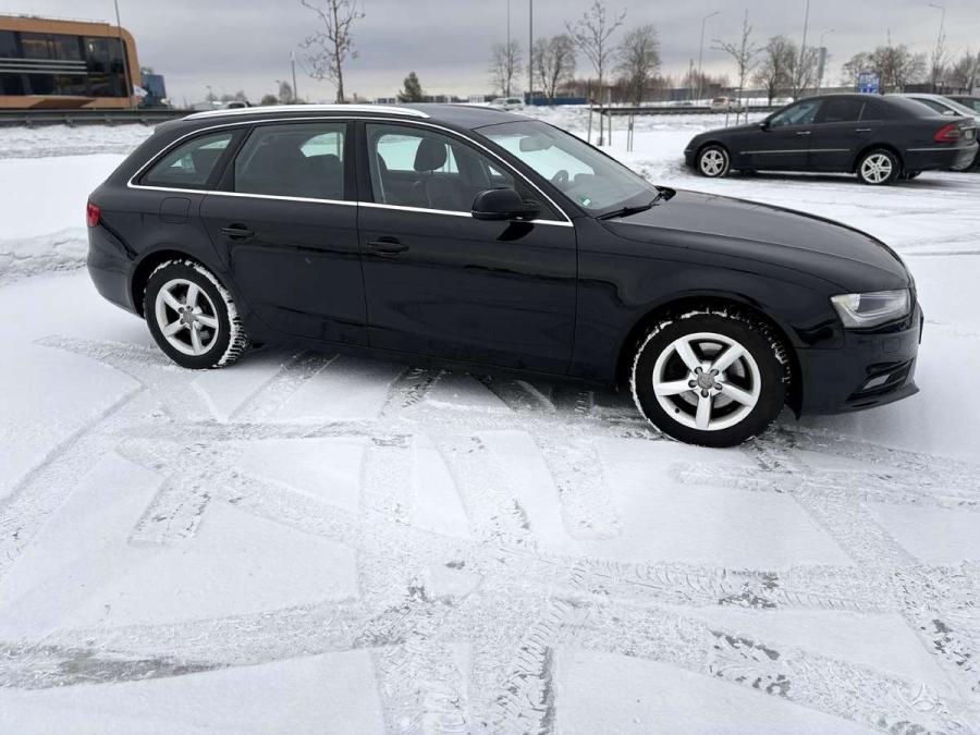 Black Audi A4 2013 in Vilnius, with an engine capacity of 1.97 L and mileage of 270 thousand km for 7500 €, photo 4 on AUTOMOTO.COM.LV