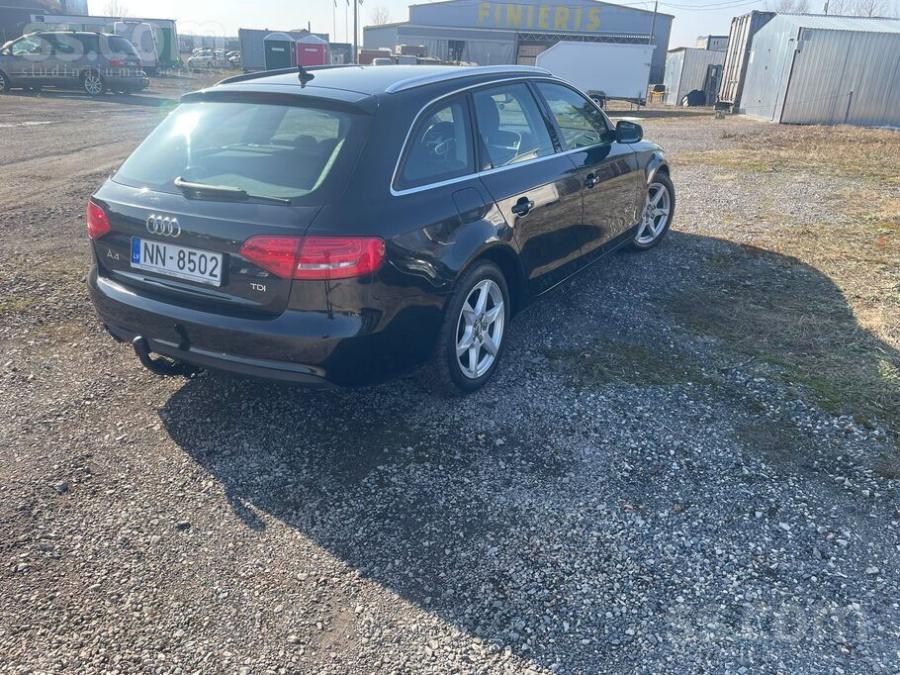 Black Audi A4 2013 in Riga, with an engine capacity of 2.00 L and mileage of 0 thousand km for 6799 €, photo 5 on AUTOMOTO.COM.LV