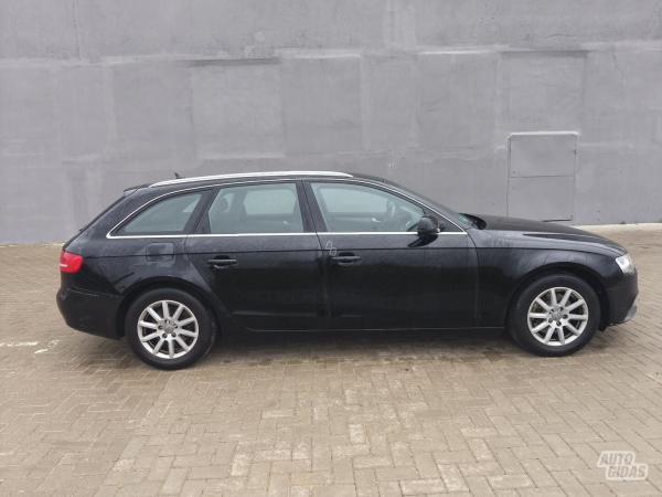 Melns Audi A4 2013 Jurbarkas, ar dzinēja tilpumu 2.00 L un nobraukumu 261 tūkst. km par 5900 €, foto 5 vietnē AUTOMOTO.COM.LV