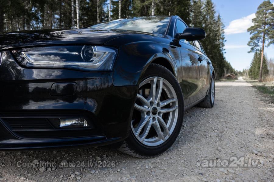 Black Audi A4 2013 in Rakvere, with an engine capacity of 3.00 L and mileage of 278 thousand km for 12500 €, photo 5 on AUTOMOTO.COM.LV