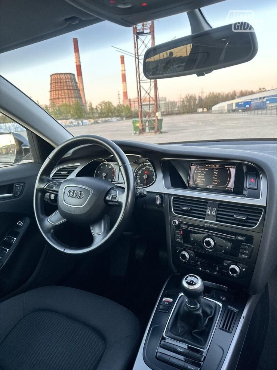 Melns Audi A4 2013 Kauņa, ar dzinēja tilpumu 1.80 L un nobraukumu 280 tūkst. km par 5900 €, foto 22 vietnē AUTOMOTO.COM.LV