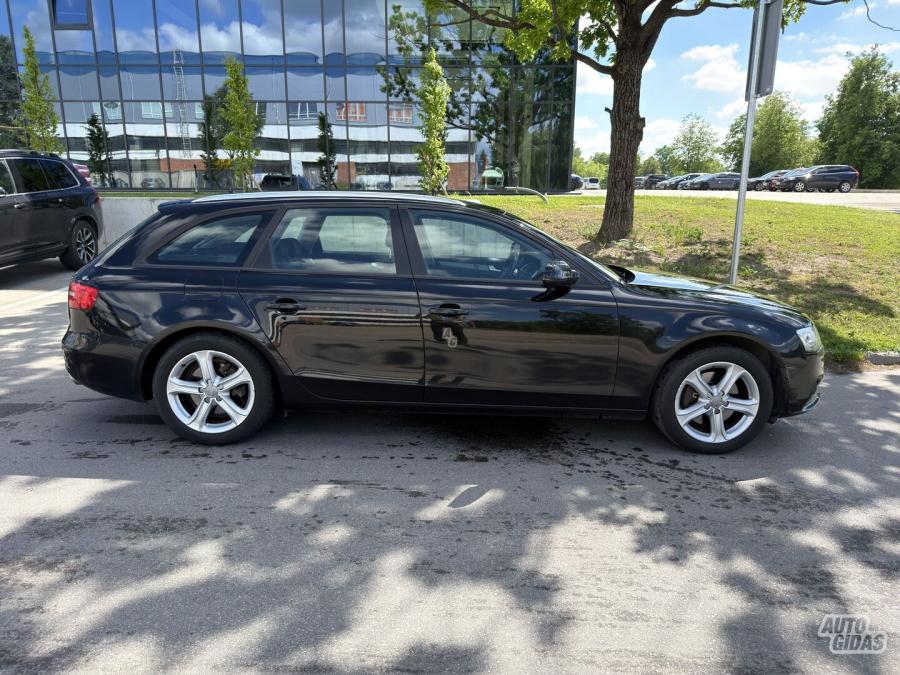 Black Audi A4 2013 in Panevezys, with an engine capacity of 3.00 L and mileage of 300 thousand km for 5555 €, photo 11 on AUTOMOTO.COM.LV