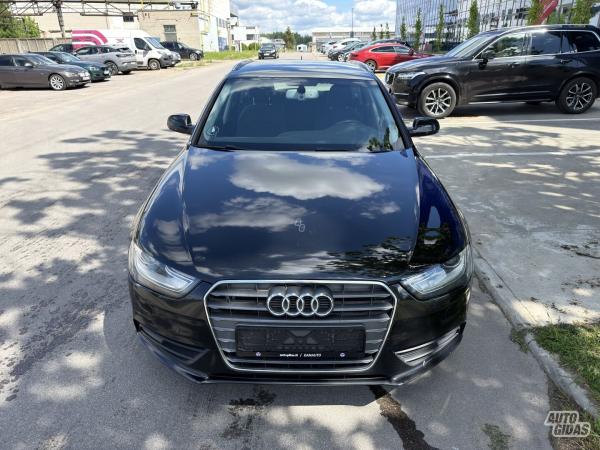 Melns Audi A4 2013 Panevēža, ar dzinēja tilpumu 3.00 L un nobraukumu 300 tūkst. km par 5555 €, foto 6 vietnē AUTOMOTO.COM.LV