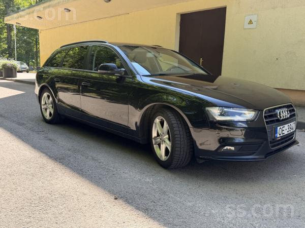 Black Audi A4 2013 in Riga, with an engine capacity of 2.00 L and mileage of 317 thousand km for 6690 €, photo 7 on AUTOMOTO.COM.LV