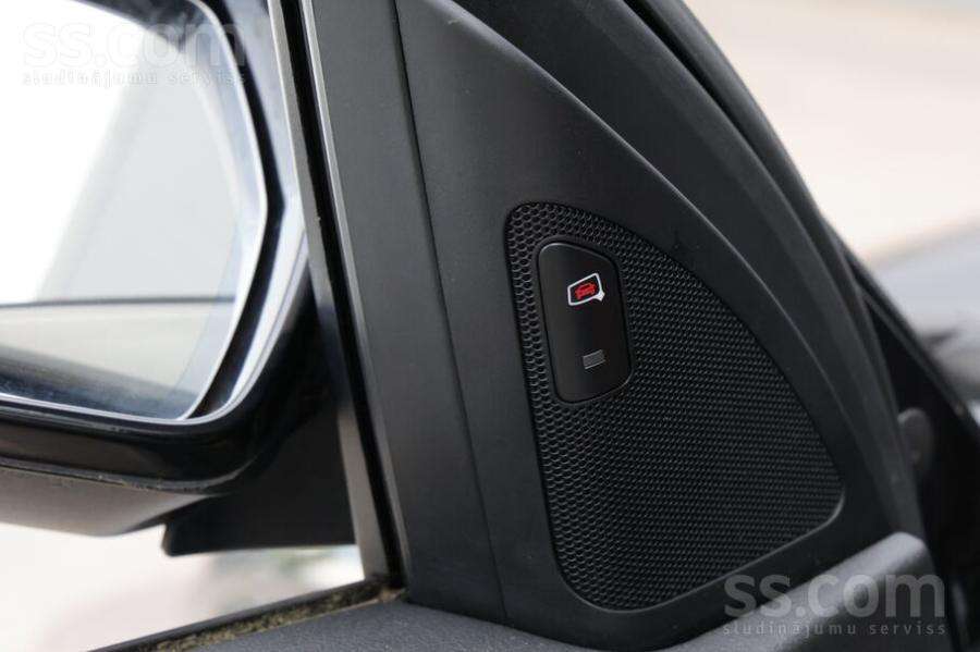 Black Audi A4 2013 in Tukums, with an engine capacity of 3.00 L and mileage of 232 thousand km for 10400 €, photo 13 on AUTOMOTO.COM.LV