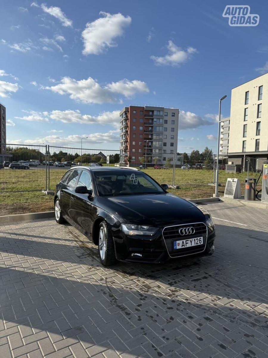 Black Audi A4 2013 in Klaipeda, with an engine capacity of 3.00 L and mileage of 335 thousand km for 5550 €, photo 3 on AUTOMOTO.COM.LV