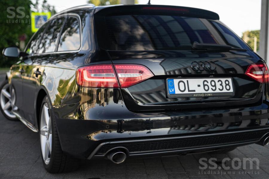 Black Audi A4 2013 in Riga, with an engine capacity of 3.00 L and mileage of 294 thousand km for 10550 €, photo 10 on AUTOMOTO.COM.LV
