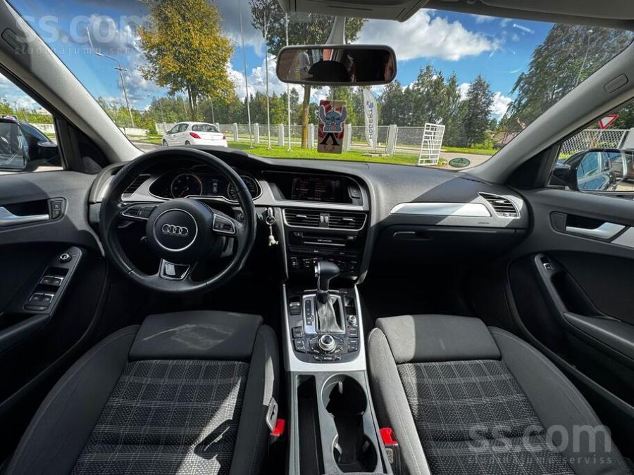 Black Audi A4 2013 in Daugavpils, with an engine capacity of 2.00 L and mileage of 249 thousand km for 8700 €, photo 4 on AUTOMOTO.COM.LV