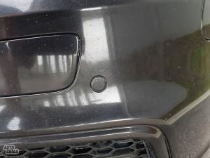 Black Audi A4 2013 in Mazeikiai, with an engine capacity of 2.00 L and mileage of 304 thousand km for 6400 €, photo 9 on AUTOMOTO.COM.LV