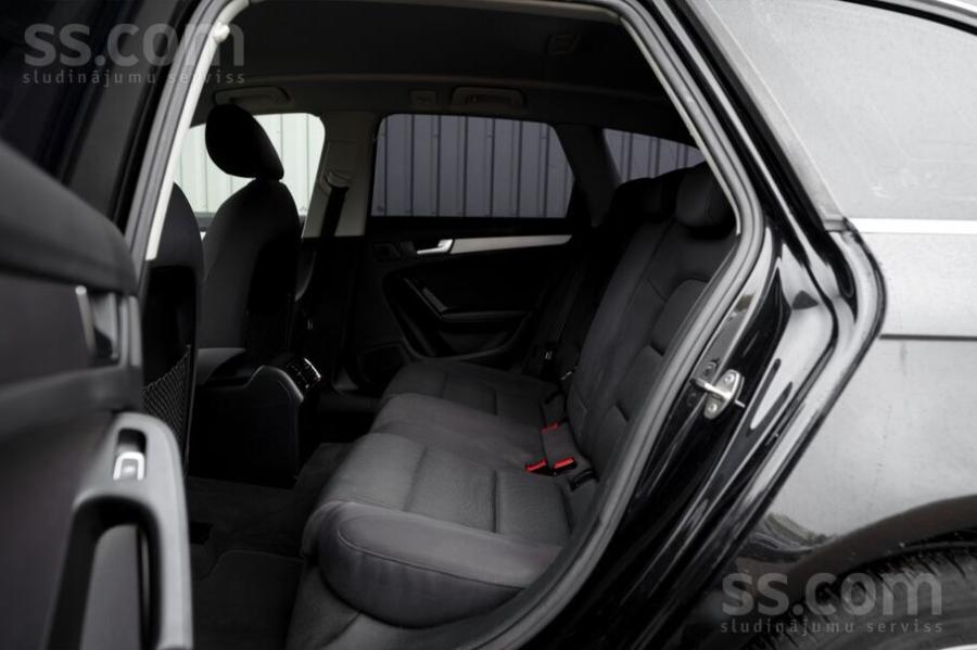 Melns Audi A4 2013 Tukums, ar dzinēja tilpumu 2.00 L un nobraukumu 288 tūkst. km par 9950 €, foto 11 vietnē AUTOMOTO.COM.LV