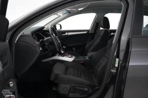 Black Audi A4 2013 in Kaunas, with an engine capacity of 2.00 L and mileage of 340 thousand km for 6250 €, photo 10 on AUTOMOTO.COM.LV
