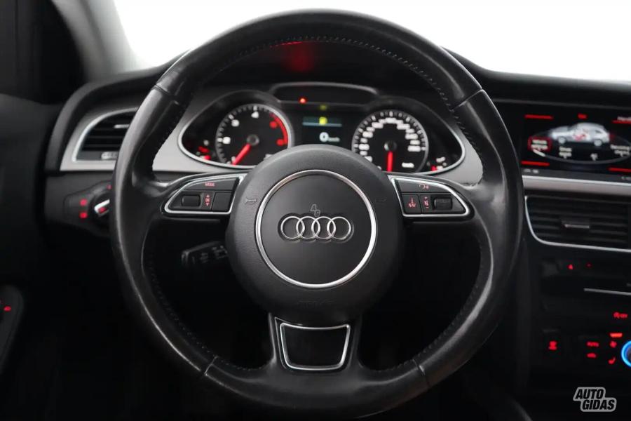 Black Audi A4 2013 in Kaunas, with an engine capacity of 2.00 L and mileage of 340 thousand km for 6250 €, photo 17 on AUTOMOTO.COM.LV