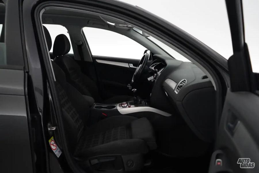 Black Audi A4 2013 in Kaunas, with an engine capacity of 2.00 L and mileage of 340 thousand km for 6250 €, photo 19 on AUTOMOTO.COM.LV