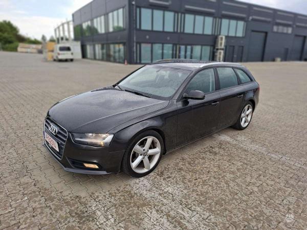 Black Audi A4 2013 in Kaunas, with an engine capacity of 1.97 L and mileage of 340 thousand km for 6350 €, photo 1 on AUTOMOTO.COM.LV