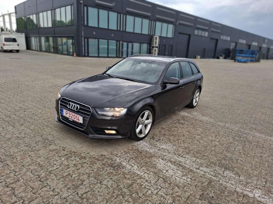 Black Audi A4 2013 in Kaunas, with an engine capacity of 1.97 L and mileage of 340 thousand km for 6350 €, photo 17 on AUTOMOTO.COM.LV