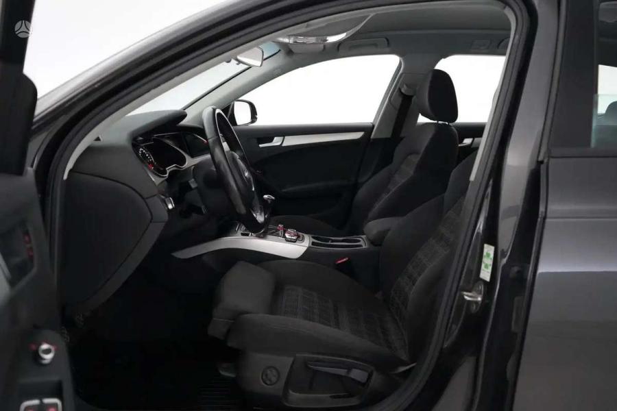 Black Audi A4 2013 in Kaunas, with an engine capacity of 1.97 L and mileage of 340 thousand km for 6350 €, photo 20 on AUTOMOTO.COM.LV