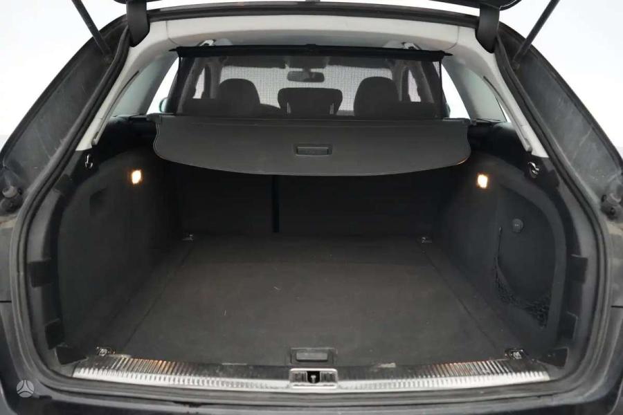 Black Audi A4 2013 in Kaunas, with an engine capacity of 1.97 L and mileage of 340 thousand km for 6350 €, photo 22 on AUTOMOTO.COM.LV