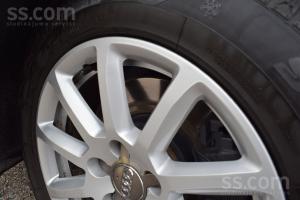 Melns Audi A4 2013 Daugavpils, ar dzinēja tilpumu 2.00 L un nobraukumu 244 tūkst. km par 7900 €, foto 10 vietnē AUTOMOTO.COM.LV