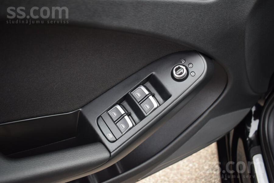 Melns Audi A4 2013 Daugavpils, ar dzinēja tilpumu 2.00 L un nobraukumu 244 tūkst. km par 7900 €, foto 32 vietnē AUTOMOTO.COM.LV