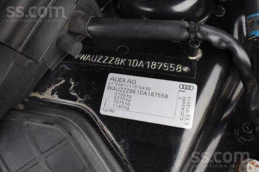 Melns Audi A4 2013 Daugavpils, ar dzinēja tilpumu 2.00 L un nobraukumu 244 tūkst. km par 7900 €, foto 33 vietnē AUTOMOTO.COM.LV