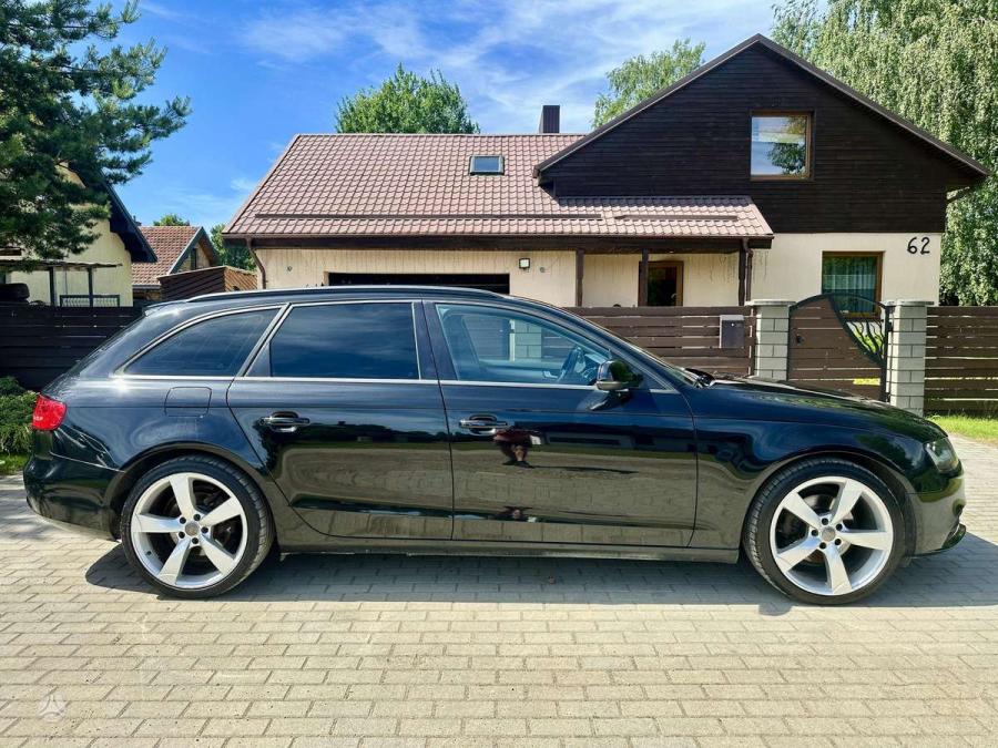Black Audi A4 2013 in Siauliai, with an engine capacity of 2.00 L and mileage of 290 thousand km for 6350 €, photo 12 on AUTOMOTO.COM.LV