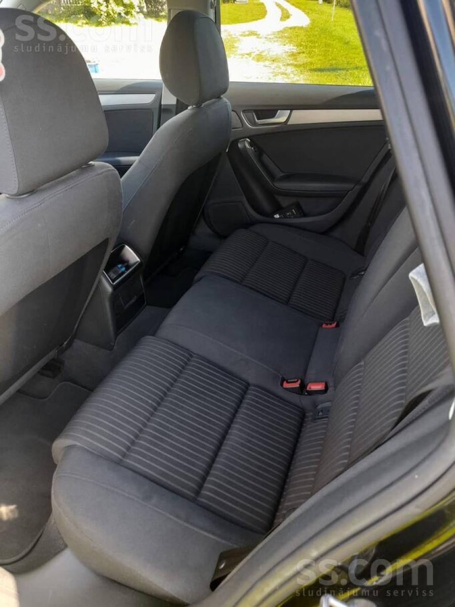 Melns Audi A4 2013 Rīga, ar dzinēja tilpumu 2.00 L un nobraukumu 260 tūkst. km par 7900 €, foto 12 vietnē AUTOMOTO.COM.LV