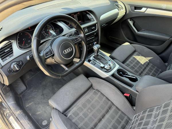 Black Audi A4 2013 in Alytus, with an engine capacity of 2.00 L and mileage of 286 thousand km for 5850 €, photo 7 on AUTOMOTO.COM.LV