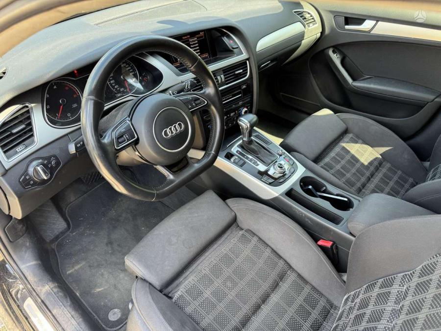 Black Audi A4 2013 in Alytus, with an engine capacity of 2.00 L and mileage of 286 thousand km for 5850 €, photo 8 on AUTOMOTO.COM.LV