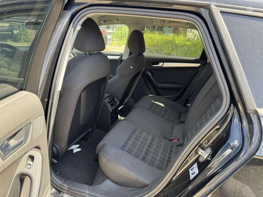 Black Audi A4 2013 in Alytus, with an engine capacity of 2.00 L and mileage of 286 thousand km for 5850 €, photo 11 on AUTOMOTO.COM.LV