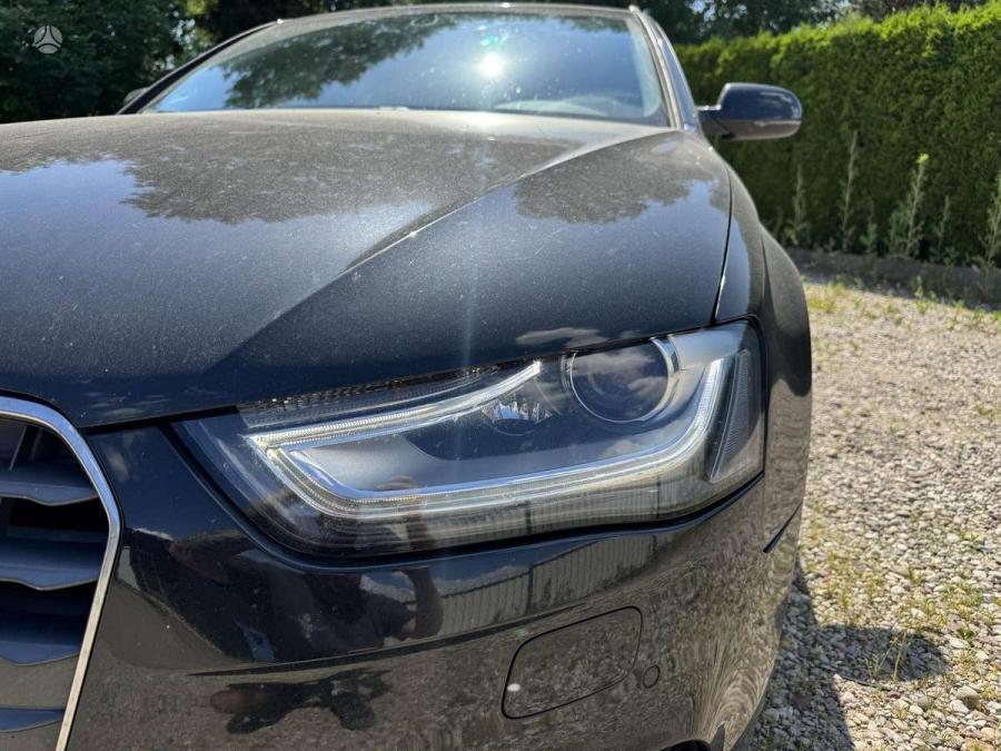 Black Audi A4 2013 in Alytus, with an engine capacity of 2.00 L and mileage of 286 thousand km for 5850 €, photo 17 on AUTOMOTO.COM.LV