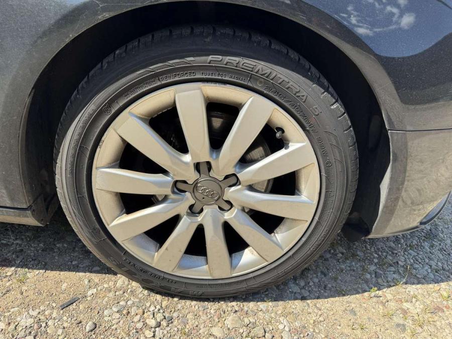 Black Audi A4 2013 in Alytus, with an engine capacity of 2.00 L and mileage of 286 thousand km for 5850 €, photo 19 on AUTOMOTO.COM.LV