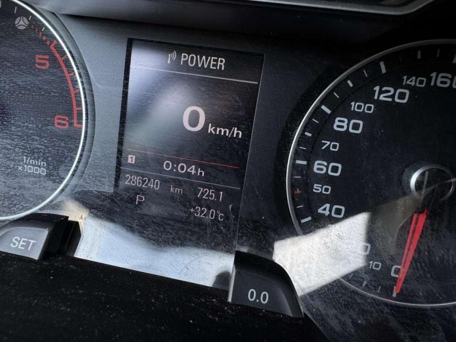 Black Audi A4 2013 in Alytus, with an engine capacity of 2.00 L and mileage of 286 thousand km for 5850 €, photo 22 on AUTOMOTO.COM.LV