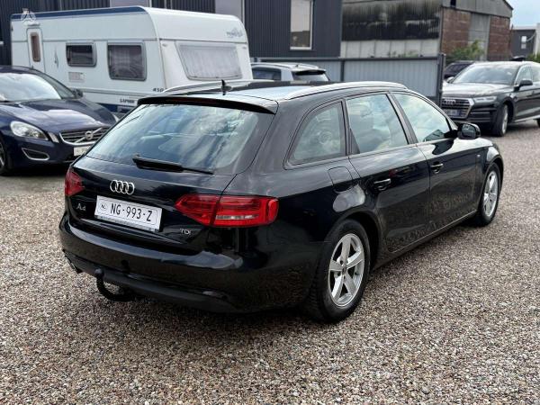 Melns Audi A4 2013 Kauņa, ar dzinēja tilpumu 1.97 L un nobraukumu 289 tūkst. km par 6900 €, foto 6 vietnē AUTOMOTO.COM.LV