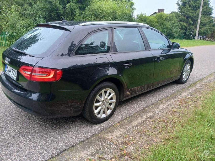 Melns Audi A4 2013 Utena, ar dzinēja tilpumu 2.00 L un nobraukumu 288 tūkst. km par 6700 €, foto 4 vietnē AUTOMOTO.COM.LV
